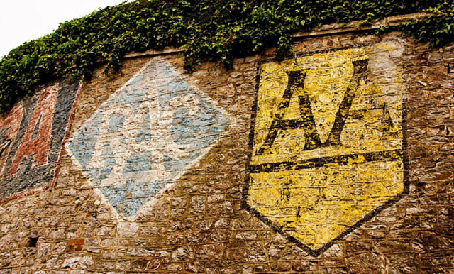 Ghostsign: : AA; RAC | Catalogue | History of Advertising Trust